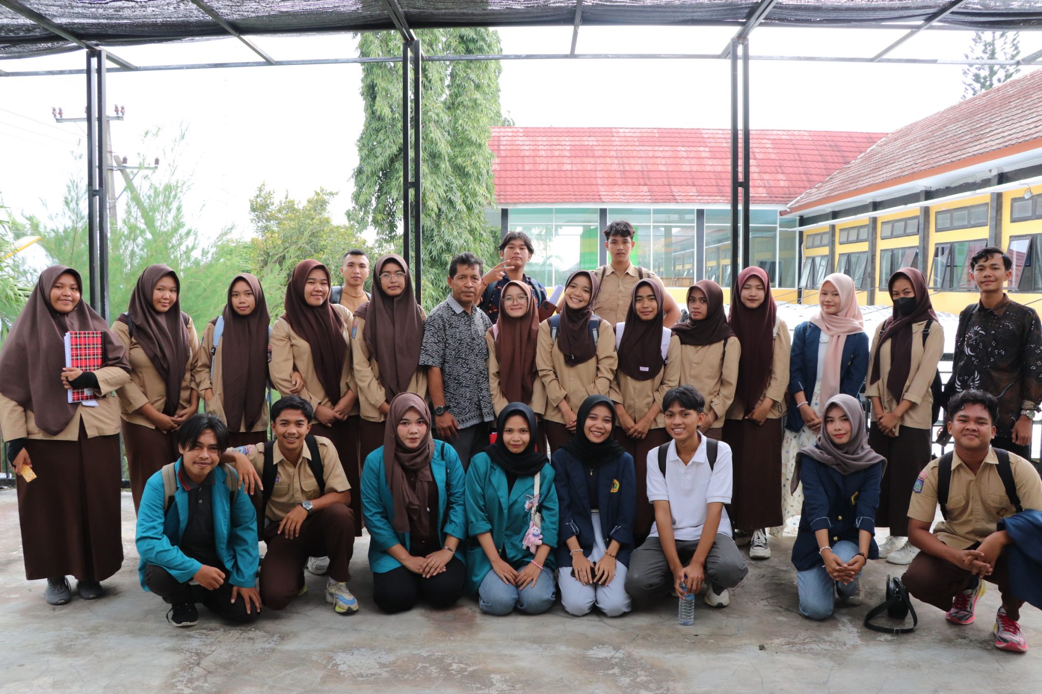 Beranda - SMKN 1 PRAYA TENGAH